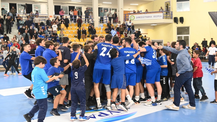 Θρίαμβος της Ελλάδας κόντρα στην Ολλανδία και φουλ για πρόκριση στο ...