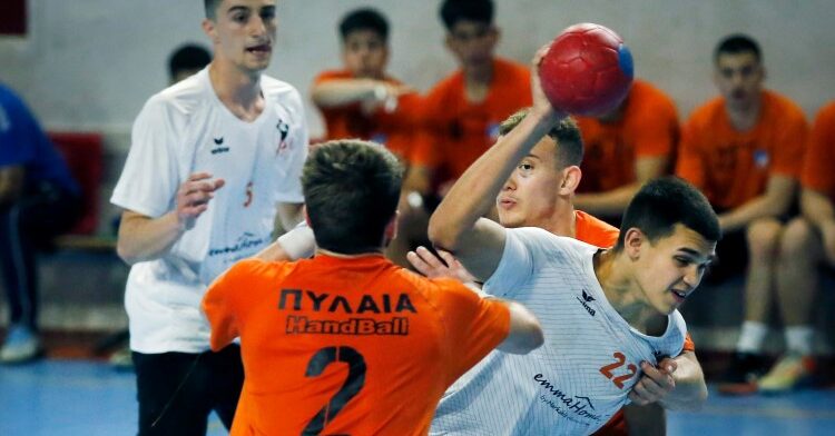 Νίκησε και διεκδικεί το χρυσό ο Φέρωνας Βέροιας (φώτο)